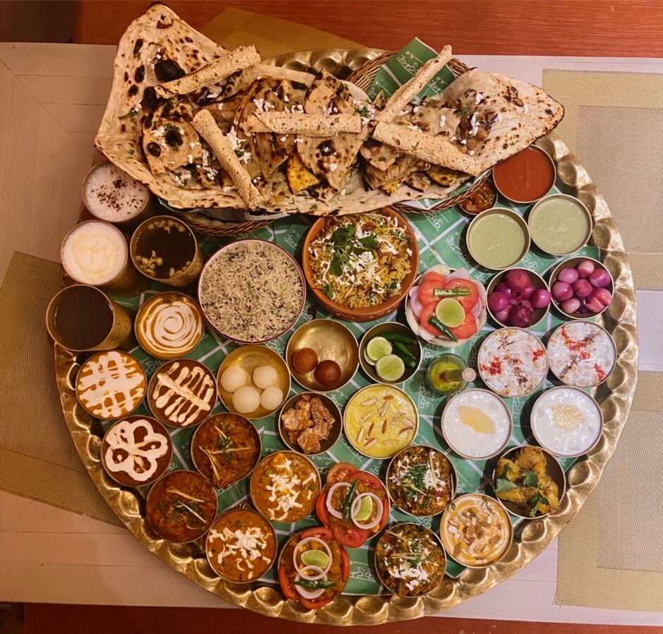 デカ皿王に俺はなる ️ 皆で楽しい、食べるとキツイ、デカ皿のお店7店舗 | インド日記